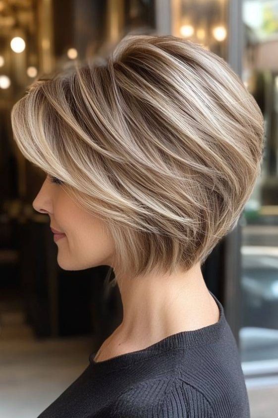 14 Short Layered Hairstyles For Every Type Of Texture