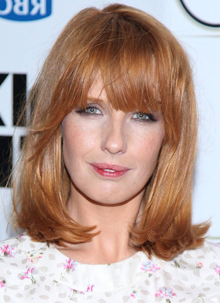 15 Flattering Hairstyles For Oblong Faces